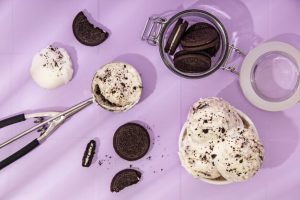 "Edible Cigarettes and Pretzel Ashtray: Spooky Halloween Treats - YouTube"